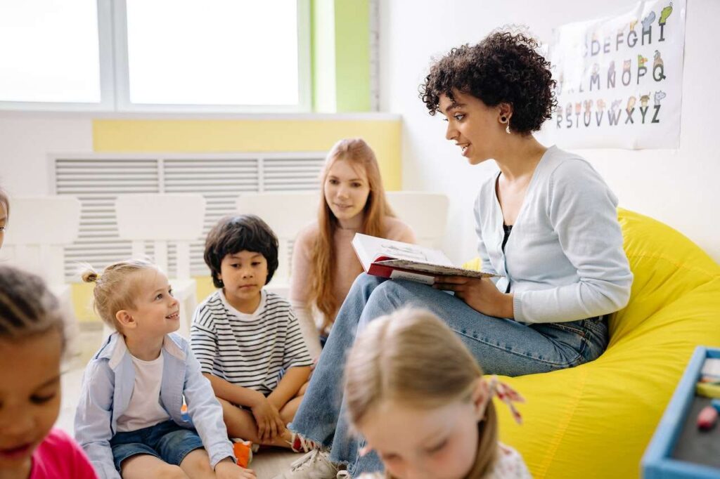 Montessori Vs Waldorf Education Creating Compassionate Kids Montessori Vs Waldorf Education Creating Compassionate Kids